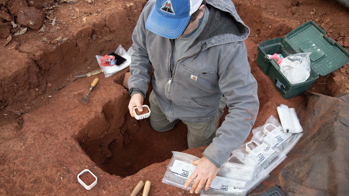 Micromorphology at Site 30 | Thomas Jefferson's Monticello